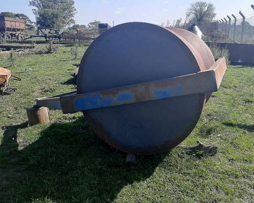 Vendo Rolo Taipero Marca Avec - $ 800.000 - Agroads