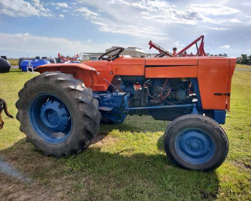 Tractor Marca Fiat Mod. 400e - u$s 8.000 - Agroads