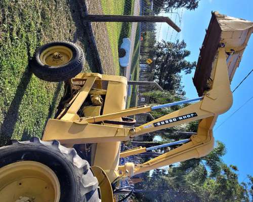 Pala y Retro John Deere - Agroads