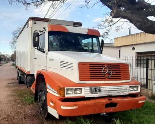 Mercedes Benz 1215 . - Año: 1991 - u$s 23.000 - Agroads