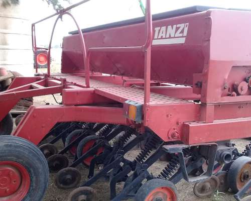 Tanzi 4300 Mono Disco - Año: 2005 - Agroads