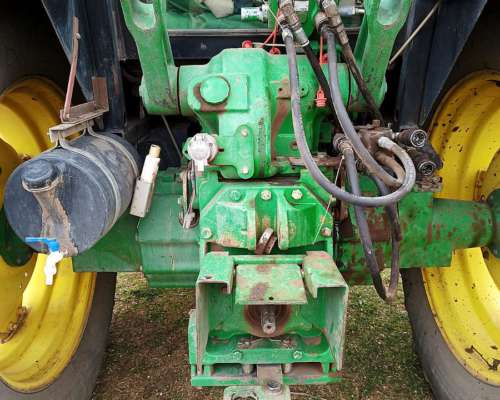 John Deere 6125e con Pala - 2010 - Año: 2010 - u$s 70.000 - Agroads