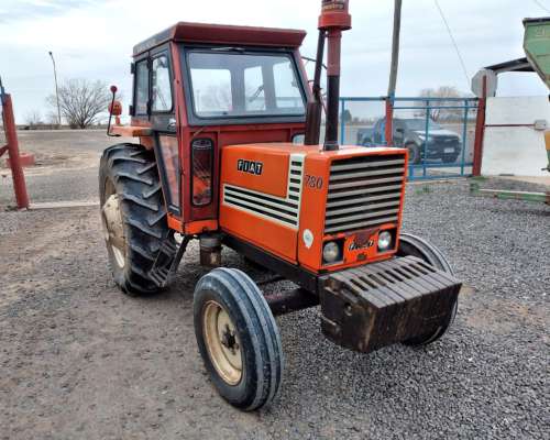 Tractor Marca Fiat 780 - Año: 1986 - Agroads