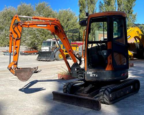 Excavadora Doosan Usada 27z 2012 - Año: 2012 - u$s 18.000 - Agroads