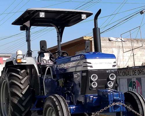 Farmtrac FT6075 2wd. Transmisión Carraro. Motor Ford (licenc - Agroads