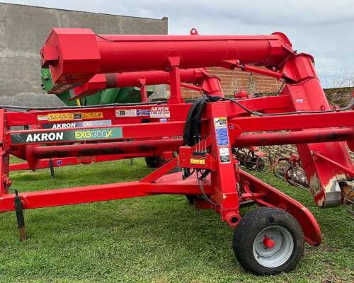 Extractora Akron EXG 300 Enrolla la Bolsa año 2019 - Agroads