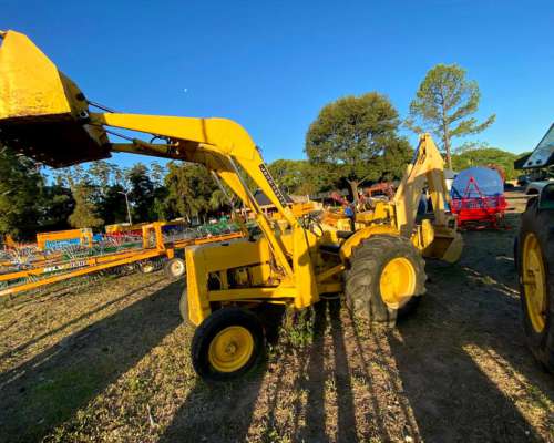 Retro Pala John Deere 445 - $ 3.750.000 - Agroads