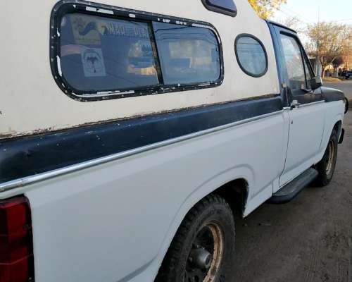 F100 84, Perkins 4 C/cupula - Año: 1984 - $ 970.000 - Agroads