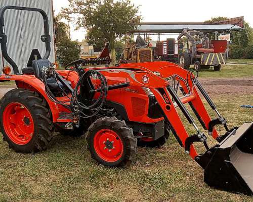 Tractor Kubota L3800 con 80 Horas - Año: 2022 - Agroads