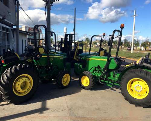 Vendo Tractor John Deere. Frutero 5075 y 5076 - Año: 2018 - Agroads