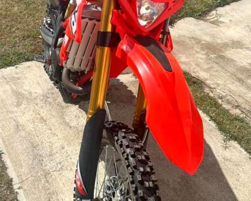 Beta 390 RR . - Año: 2018 - u$s 10.500 - Agroads (cod: 993058)