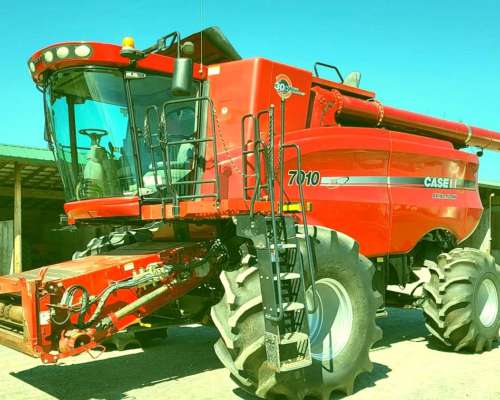 2007 Case IH 7010 RWA - Año: 2007 - $ 5.999.000 - Agroads