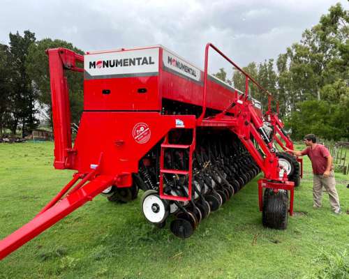 Monumental Achilli DI Batista 8300 - Año: 2020 - u$s 82.500 - Agroads