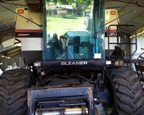 Cosechadora Gleaner R72 año 2001 con 30 Pies, Doble Traccion - Agroads